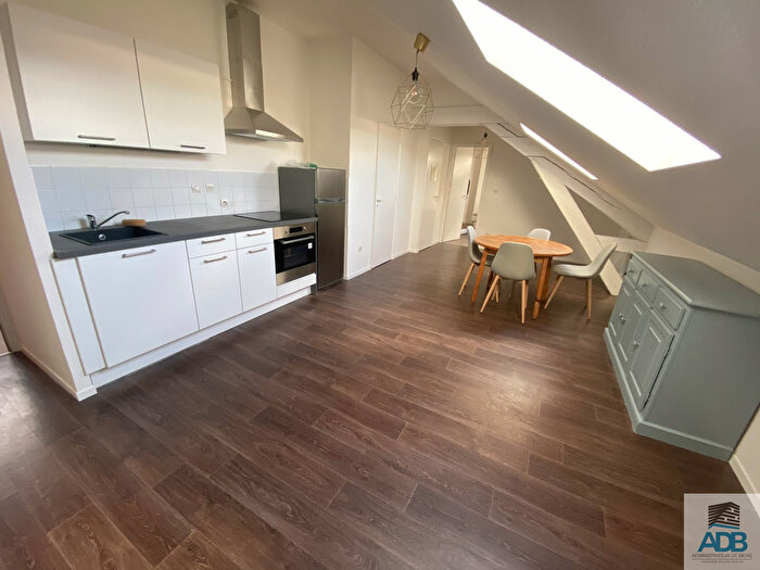 Appartement à louer - Roanne, Gare - 2 pièces - 1 chambre