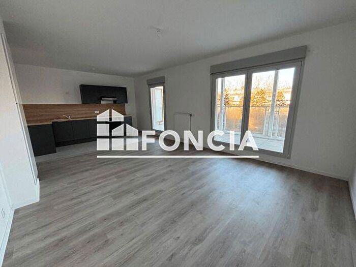 Bois d'Amour-Porte de Paris-Courlancy, Reims : Appartement 3 pièces à louer