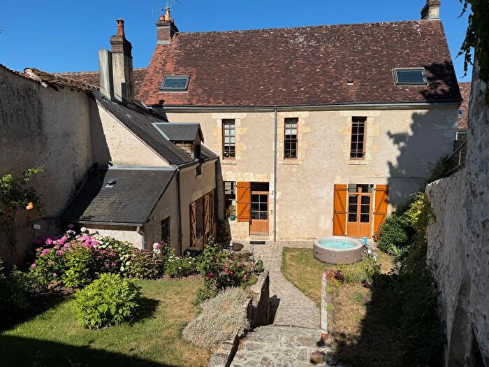 Maison à vendre - Nogent-le-Rotrou - 6 pièces - 4 chambres