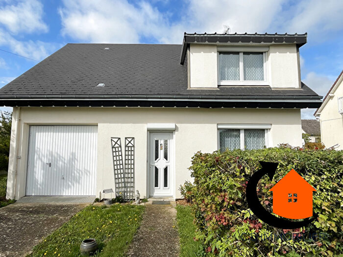 Maison à vendre - Courville-sur-Eure - 4 pièces - 3 chambres