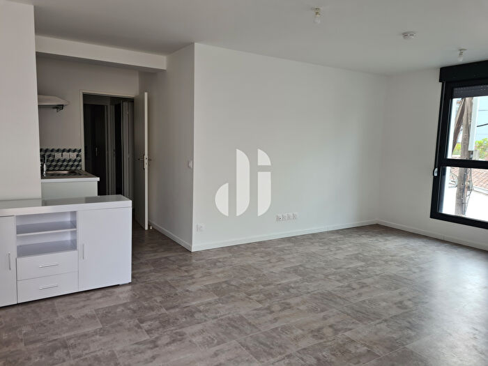 Appartement à louer - Talence, Saint-Genès, La Médoquine, Haut-Brion - 3 pièces - 2 chambres