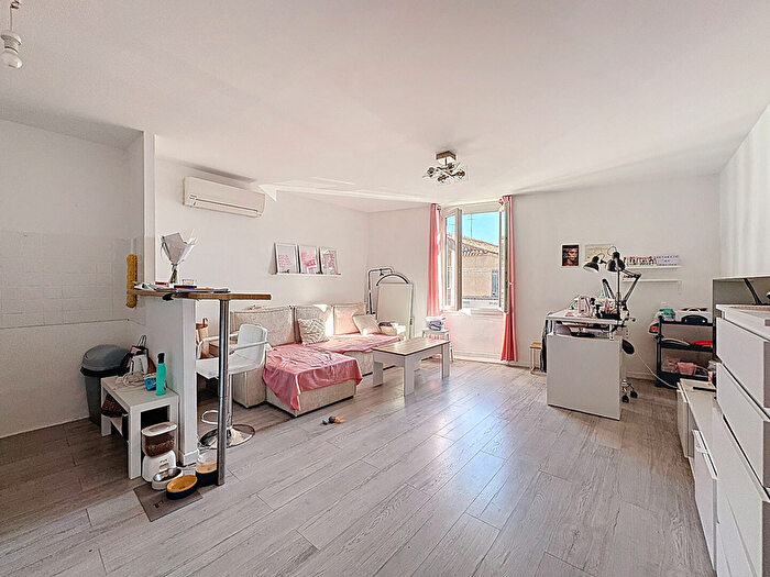 Appartement à vendre - Allauch, Logis-Neuf - 2 pièces - 1 chambre