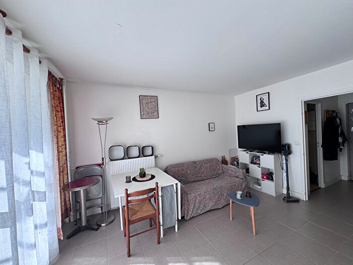 Chaville, Doisu - Appartement 3 pièces à vendre
