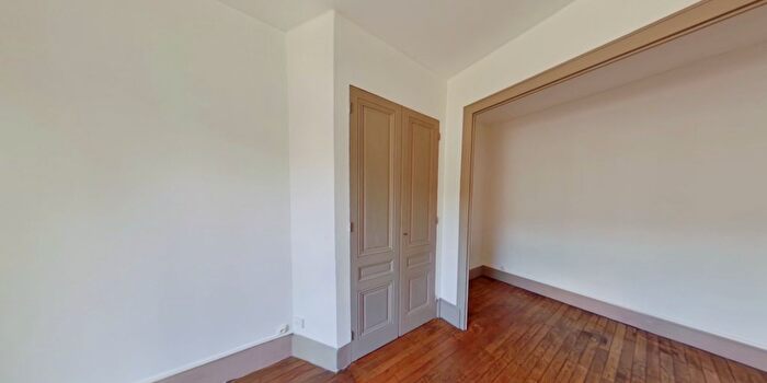 Appartement 1 pièce à louer - Villeurbanne, Croix Luizet