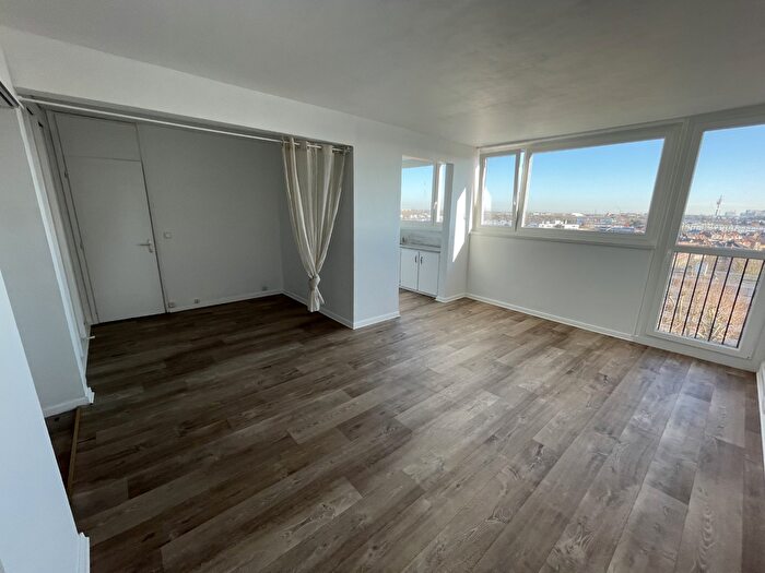 Appartement 1 pièce à Lille, Saint-Maurice, Pellevoisin, à louer