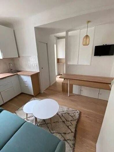 Appartement à louer - Dupleix-Motte Picquet, Paris ème arrondissement - 2 pièces - 1 chambre
