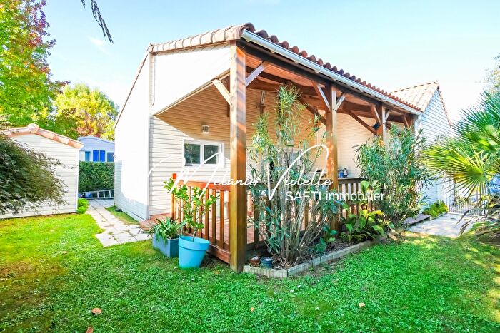 Maison à vendre - Saint-Cyr-en-Talmondais - 4 pièces - 3 chambres