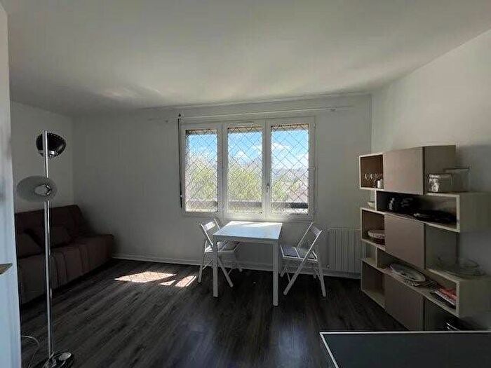 Montrouge : Appartement 1 pièce à louer