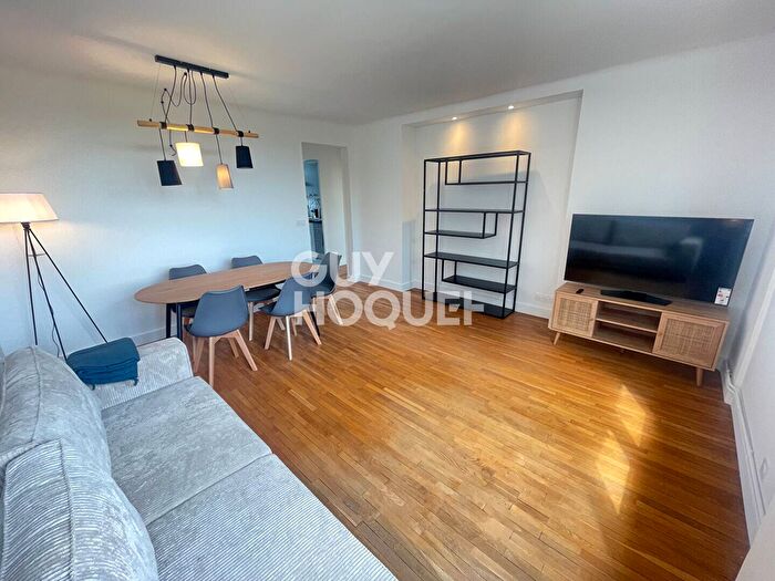 Appartement à louer - Avenue Nationale, Massy - 4 pièces - 3 chambres