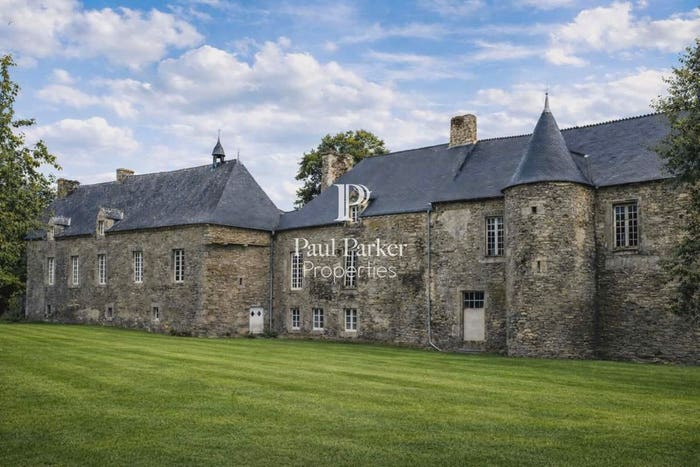 Maison 10 pièces à vendre à Ploërmel