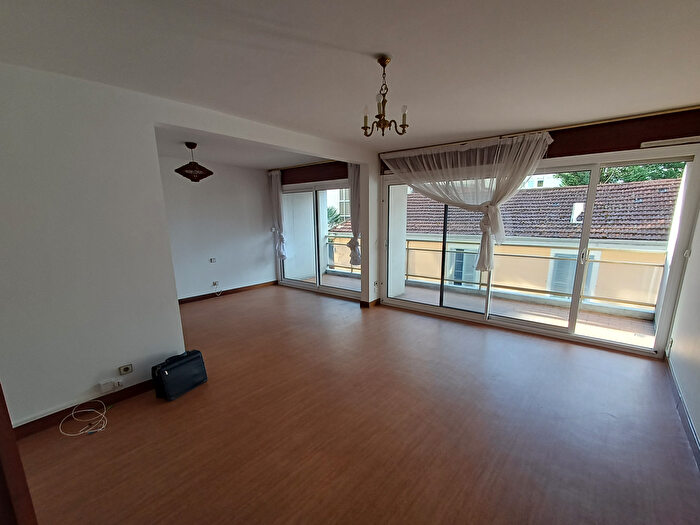 Appartement à vendre - Pau, Centre-ville - 3 pièces - 2 chambres