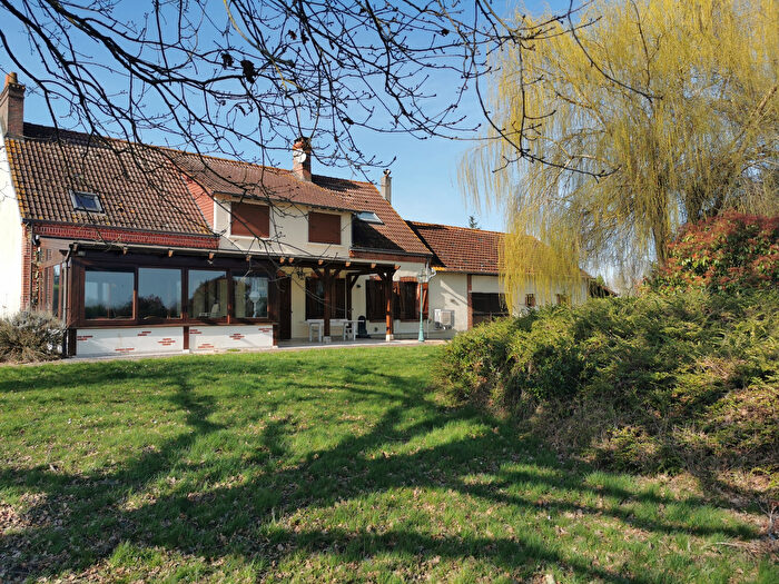 Maison à vendre - Courmemin - 8 pièces - 5 chambres