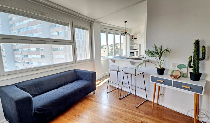 Appartement 1 pièce à vendre à Villeurbanne, République, Tolstoi