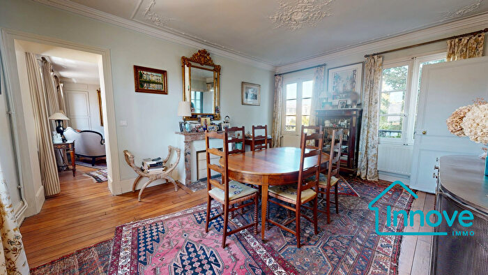 Appartement 5 pièces à vendre - Versailles, Notre Dame