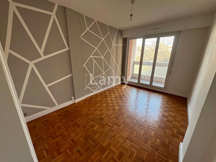 Appartement à louer - Charpennes-Tonkin, Villeurbanne - 4 pièces - 3 chambres