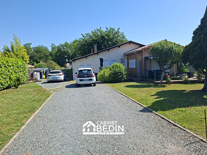 Saint-Quentin-de-Baron : Maison 5 pièces à vendre