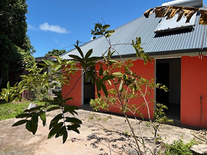 Maison à louer - Sainte-Rose - 3 pièces - 2 chambres