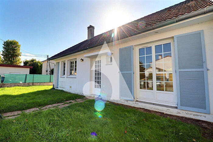 Maison à vendre - Auvers-sur-Oise - 4 pièces - 3 chambres