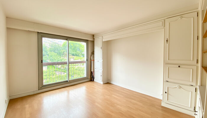 Appartement 2 pièces à Puteaux, Centre-ville, à vendre