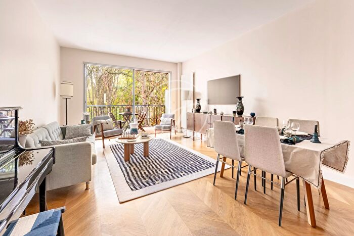 Appartement à vendre - Neuilly-sur-Seine, Saint-James, Madrid - 5 pièces - 3 chambres