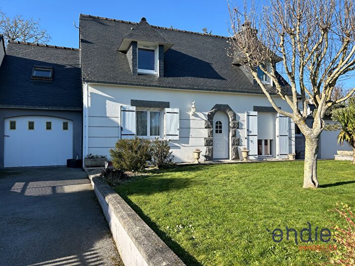 Maison à vendre - Saint-Évarzec - 5 pièces - 4 chambres