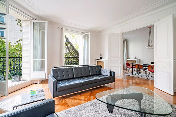 Paris 16ème, Chaillot : Appartement 4 pièces à vendre