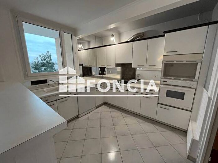 Appartement à louer - Rue de Gravigny, Chilly-Mazarin - 3 pièces - 2 chambres