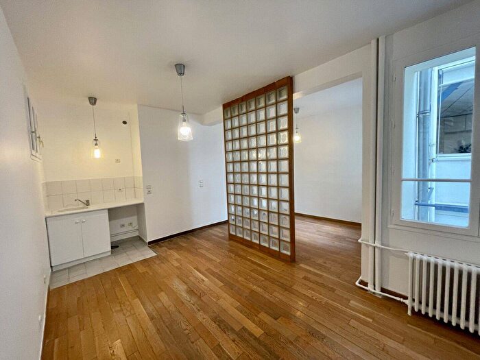 Appartement à louer - Aligre-Gare de Lyon, Paris ème arrondissement - 1 pièce