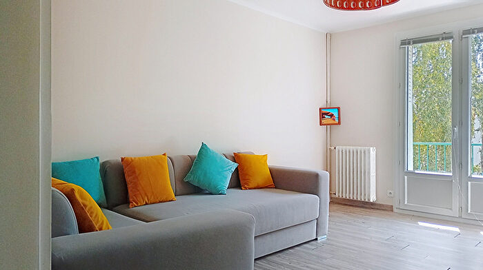 Appartement 4 pièces à louer à Nantes, Eraudière, La Marrière, Rond-point de Paris