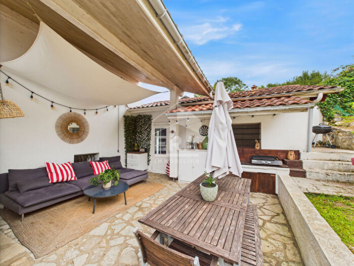 Maison à vendre - Guiche - 5 pièces - 3 chambres