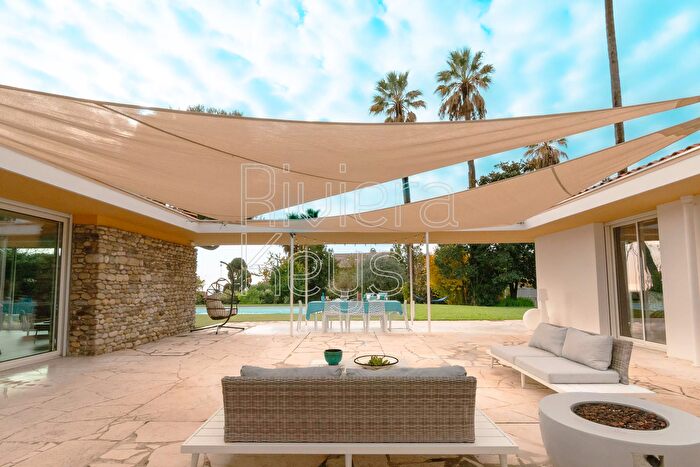 Maison à vendre - Nice, Cimiez - 7 pièces - 7 chambres