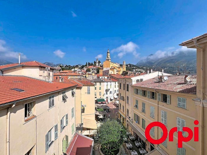 Appartement 3 pièces à louer à Bioves-Casino, Menton