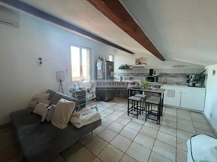 Appartement à louer - Ceinture-Centre Ville, Saint-Rémy-de-Provence - 3 pièces - 2 chambres