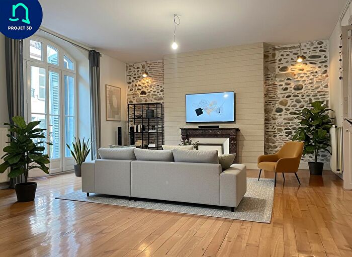 Appartement à vendre - Pau, Centre-ville - 5 pièces - 3 chambres