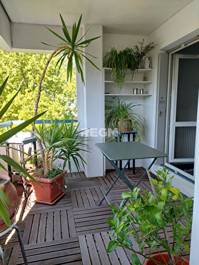 Appartement à vendre - Pau, Le Hameau - 3 pièces - 2 chambres