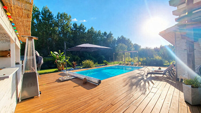 Maison à vendre - Belin-Béliet - 5 pièces - 4 chambres