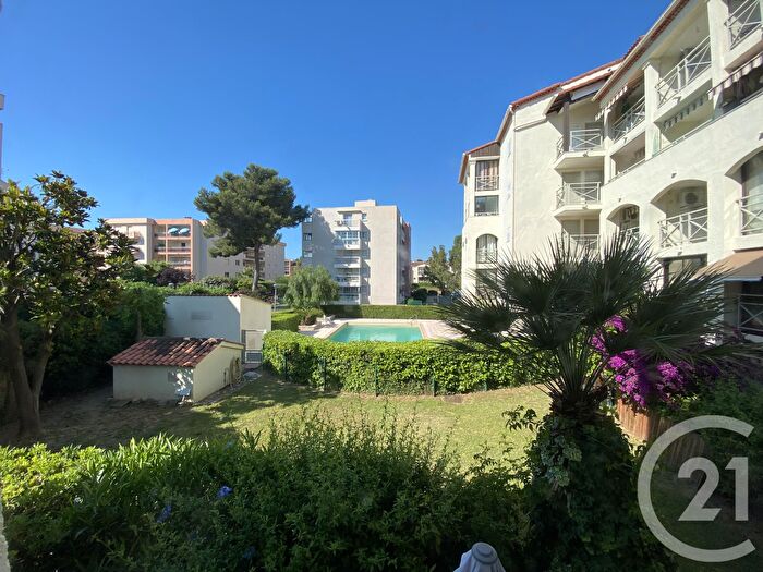 Appartement 2 pièces à vendre à Sainte-Maxime, Centre-ville, Pléiades