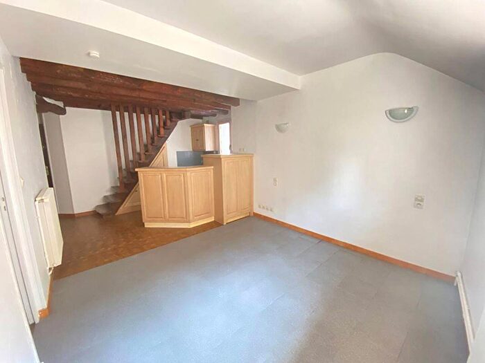 Appartement à louer - Chesneaux, Château-Thierry - 2 pièces - 1 chambre