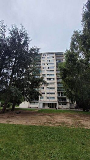 Appartement à louer - Docteur Albert Calmette, Le Blanc-Mesnil - 2 pièces - 1 chambre