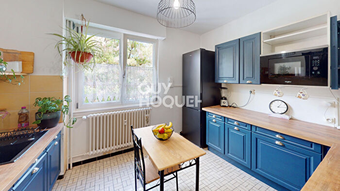Appartement à vendre - Sélestat, Proche centre-ville - 2 pièces - 1 chambre