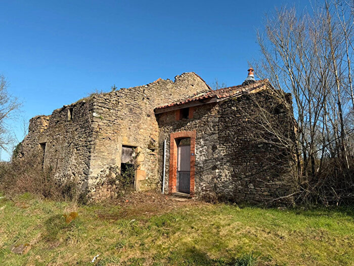 Maison à vendre - Villefavard - 2 pièces - 1 chambre