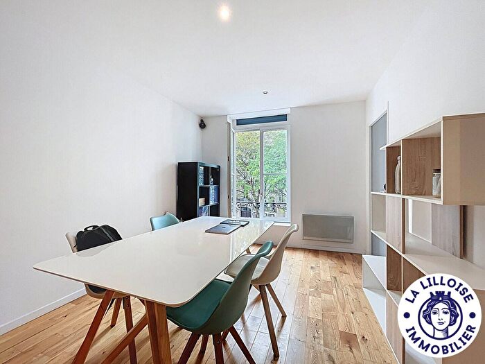 Appartement à louer - Wazemmes, Lille - 3 pièces - 2 chambres