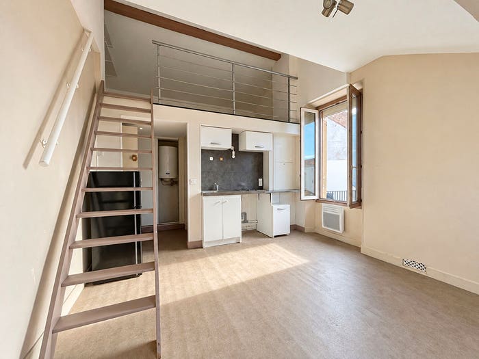 Appartement 1 pièce à Melun, Rive de Seine, Sud, à vendre