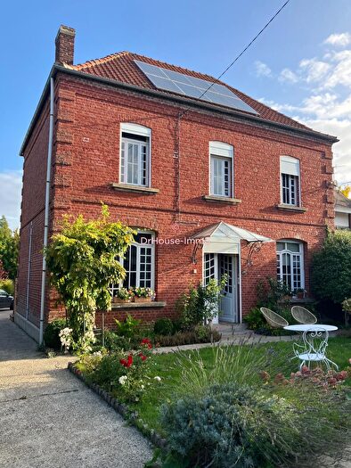 Maison à vendre - Béthune, Centre-ville - 6 pièces - 4 chambres