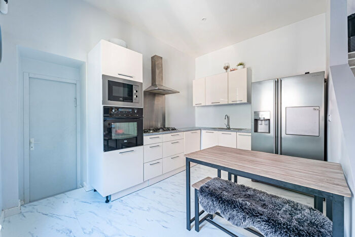 Maison à vendre - Lyon e , Etats Unis - 5 pièces - 3 chambres