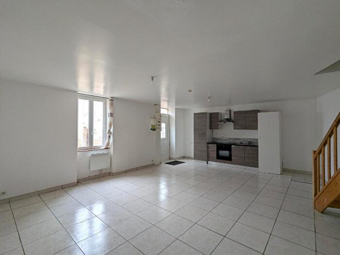 Maison 3 pièces à Cognac, Champ de Foire, à vendre
