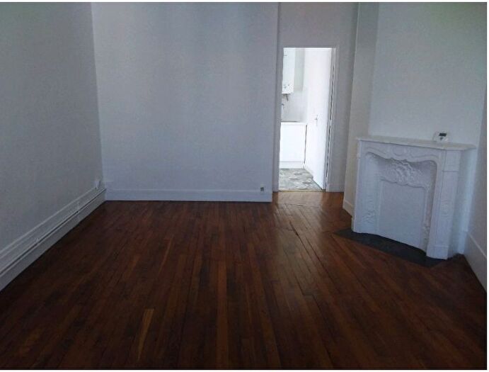 Appartement à louer - Pantin, Ourcq Hoche - 3 pièces - 2 chambres