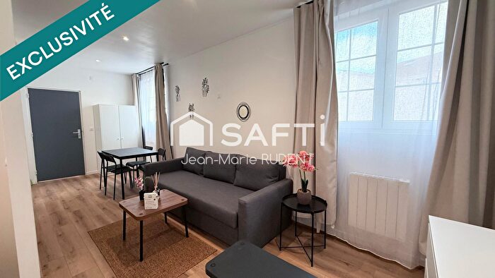 Appartement 2 pièces à vendre - Villejust