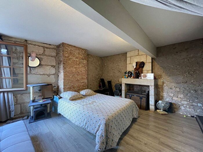 Appartement à louer - Puy-Saint Font, Périgueux - 2 pièces - 1 chambre