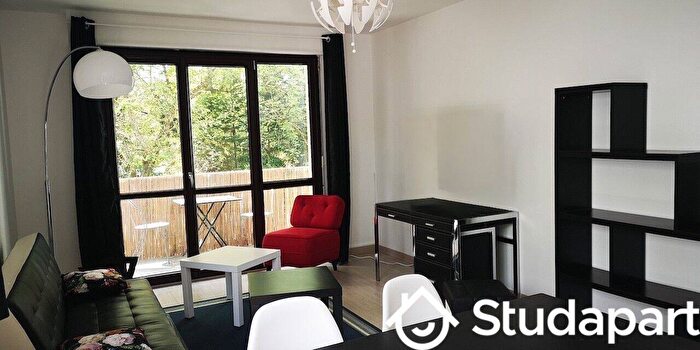 Appartement à louer - Arlac, Mérignac - 1 pièce - 2 chambres